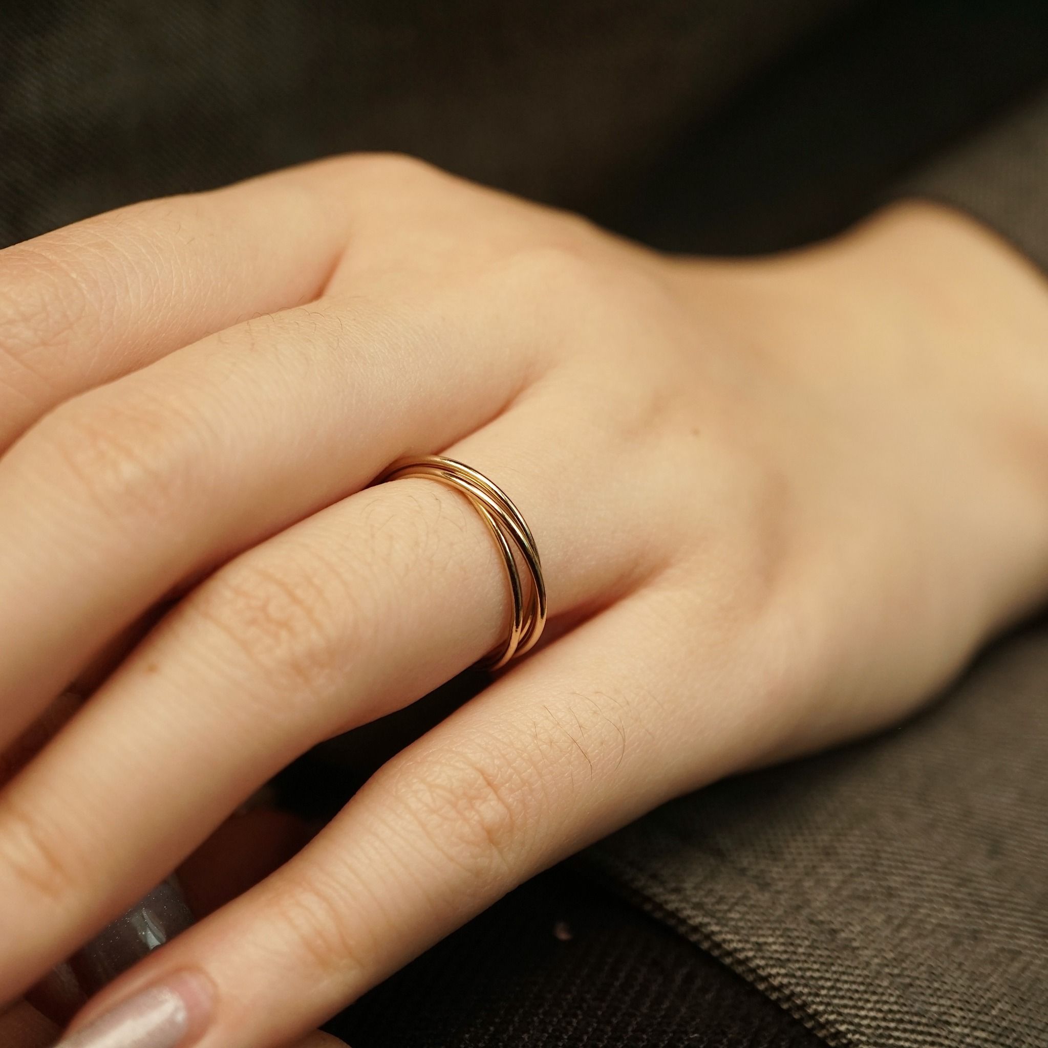 TRINITY RING S A T E L L I T E