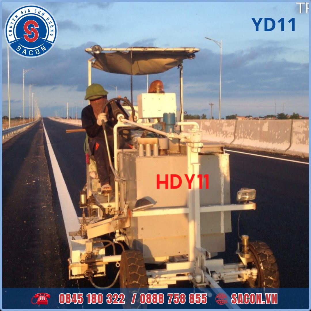 Máy thi công sơn đường tự động YD11