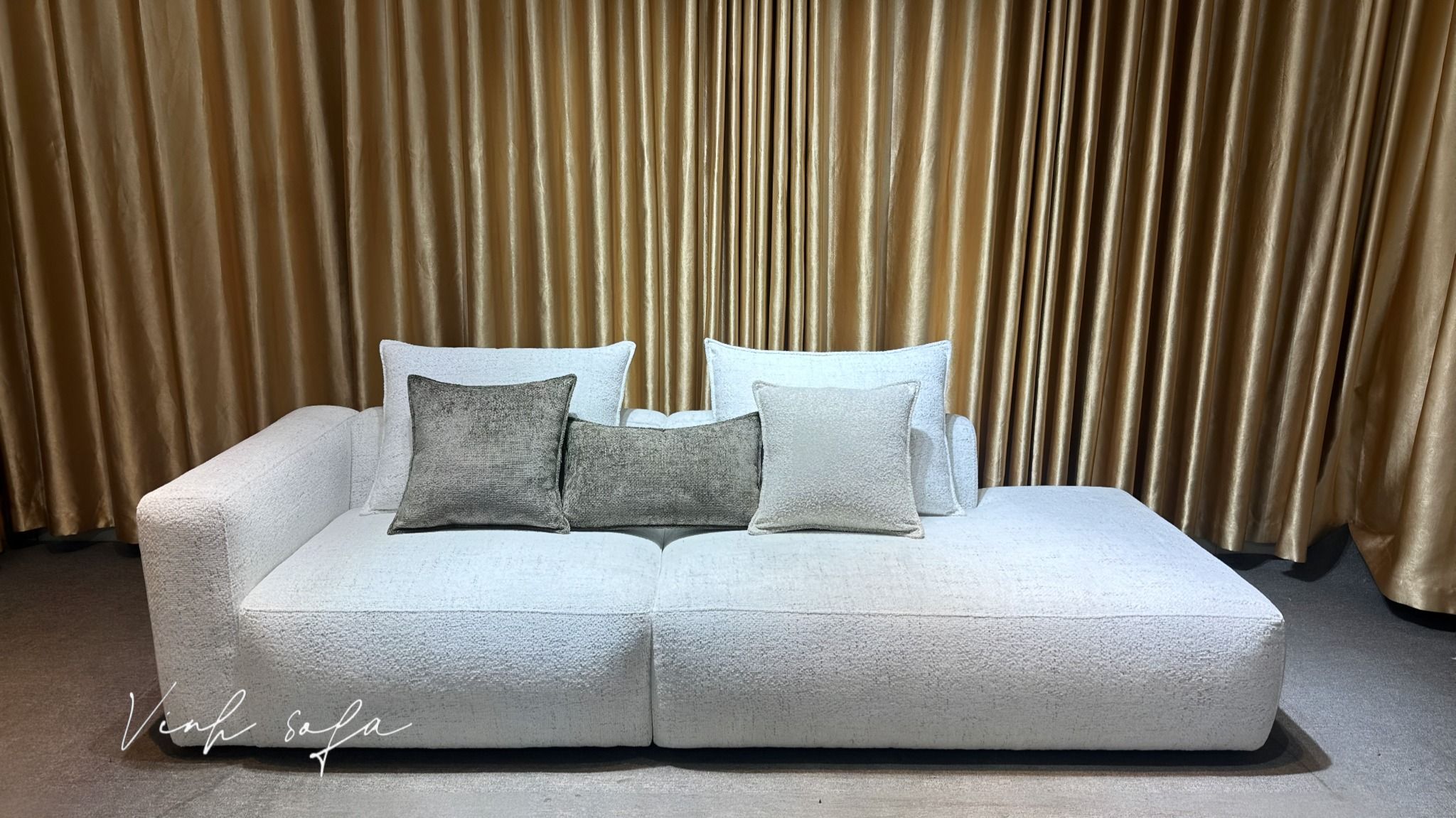 MINOTTI - Sofa văng bọc toàn bộ da bò Mastrotto Prescost – VINH SOFA