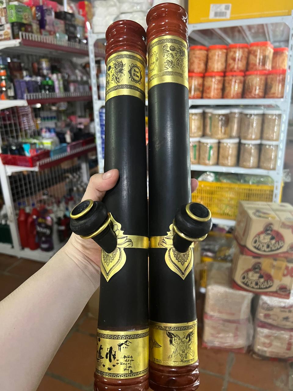 Điếu cày rút màu đen – Lins Food Mart