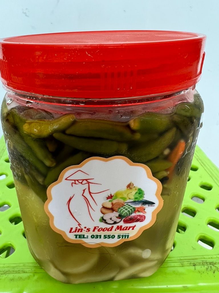 Tỏi ớt xiêm xanh ngâm dấm – Lins Food Mart