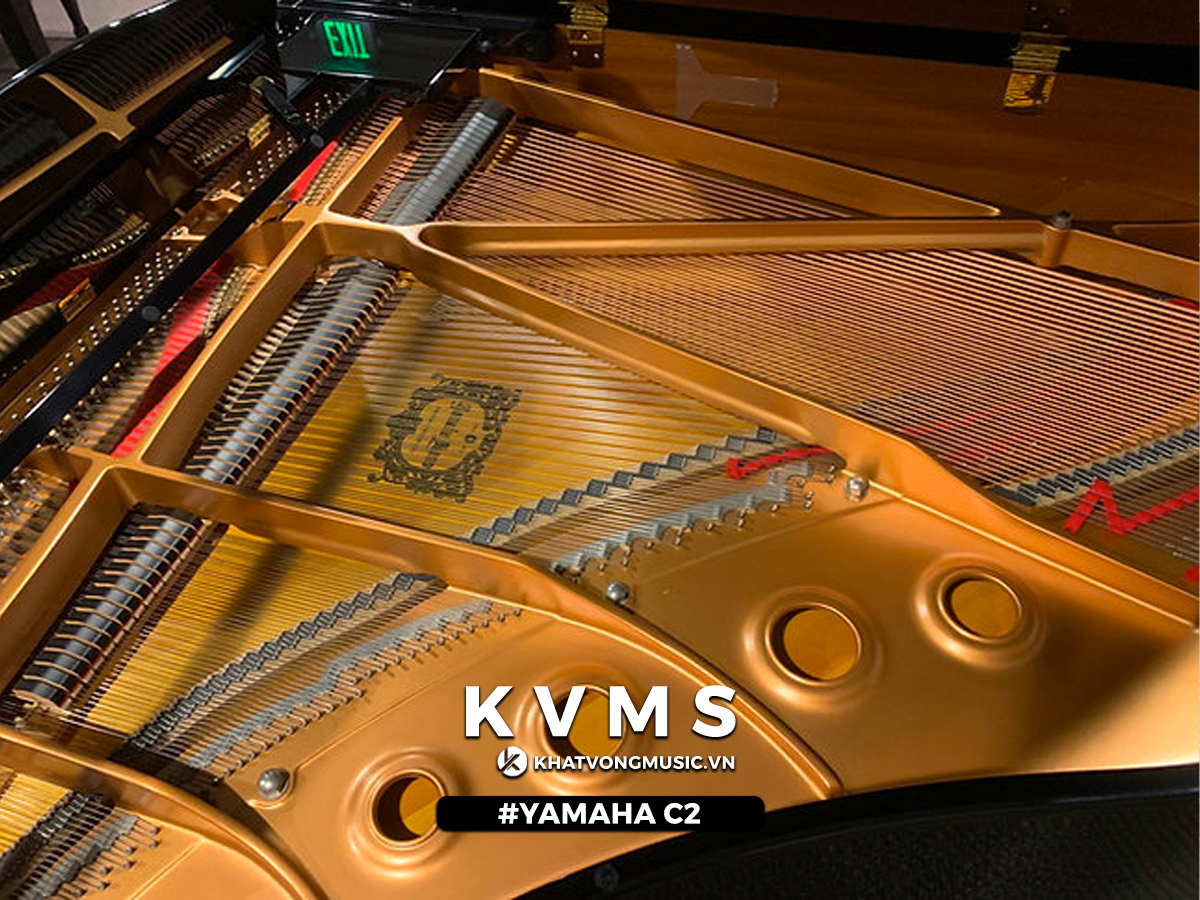 Grand Piano Yamaha C2