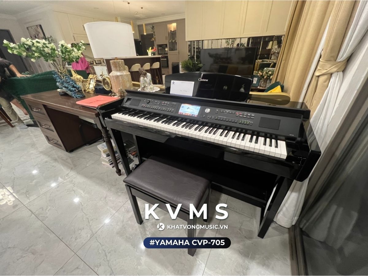 Piano Digital YAMAHA CVP 705