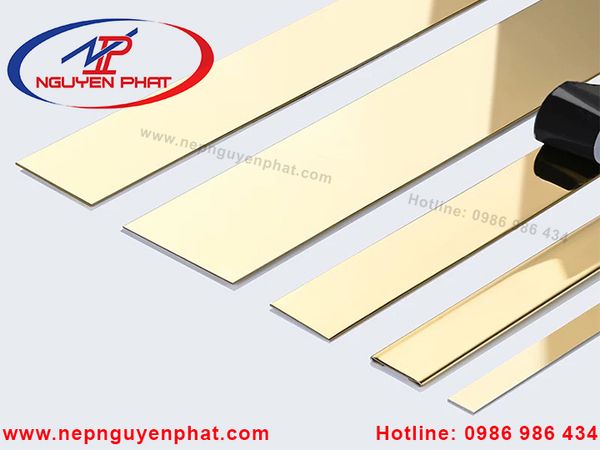 Lập Là Inox Dán Decal Trang Trí, La Inox Có Keo Dán Sẵn Giá Rẻ ...