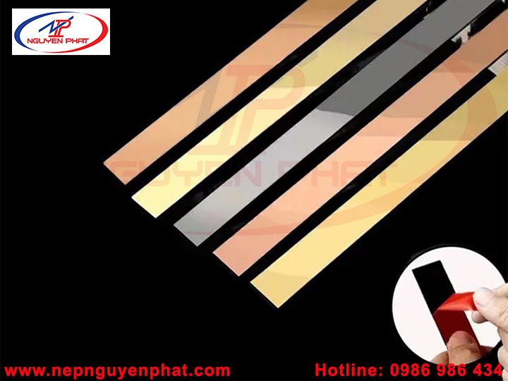 Lập Là Inox Dán Decal Trang Trí 20MM, La Inox Có Keo Dán Sẵn Giá Rẻ – nepnguyenphat