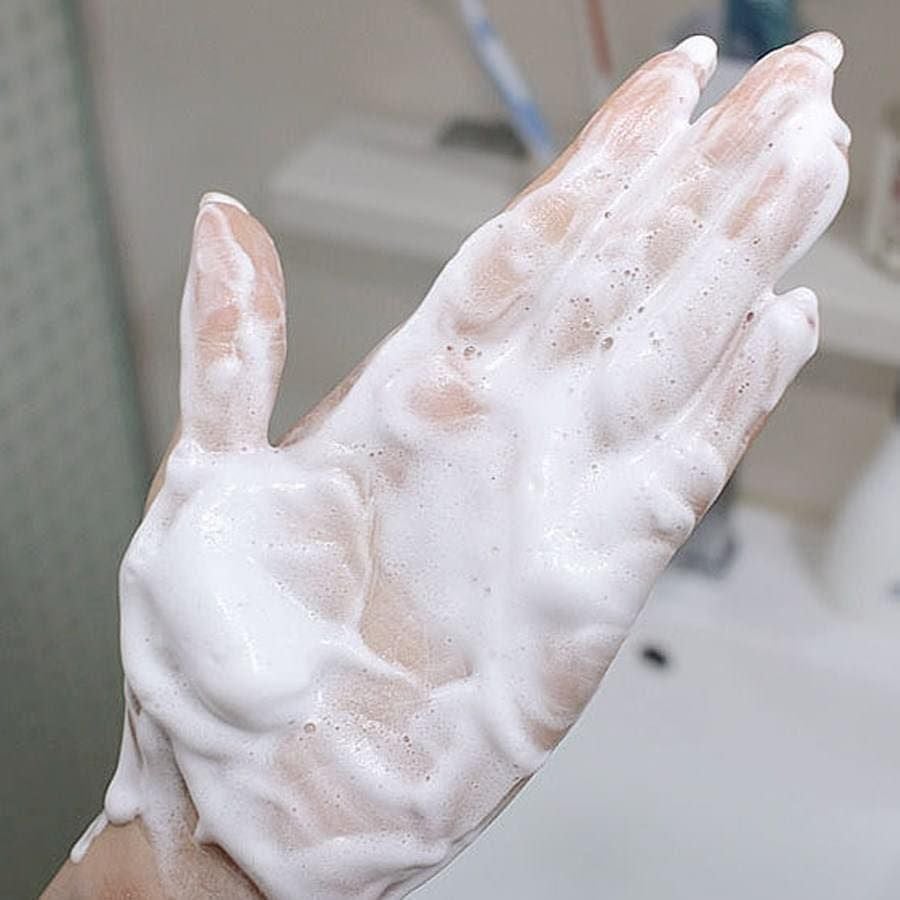 Sữa Rửa Mặt Hatomugi Cleansing Foam Chiết Xuất Ý Dĩ Làm Sáng DaSữa Rửa ...