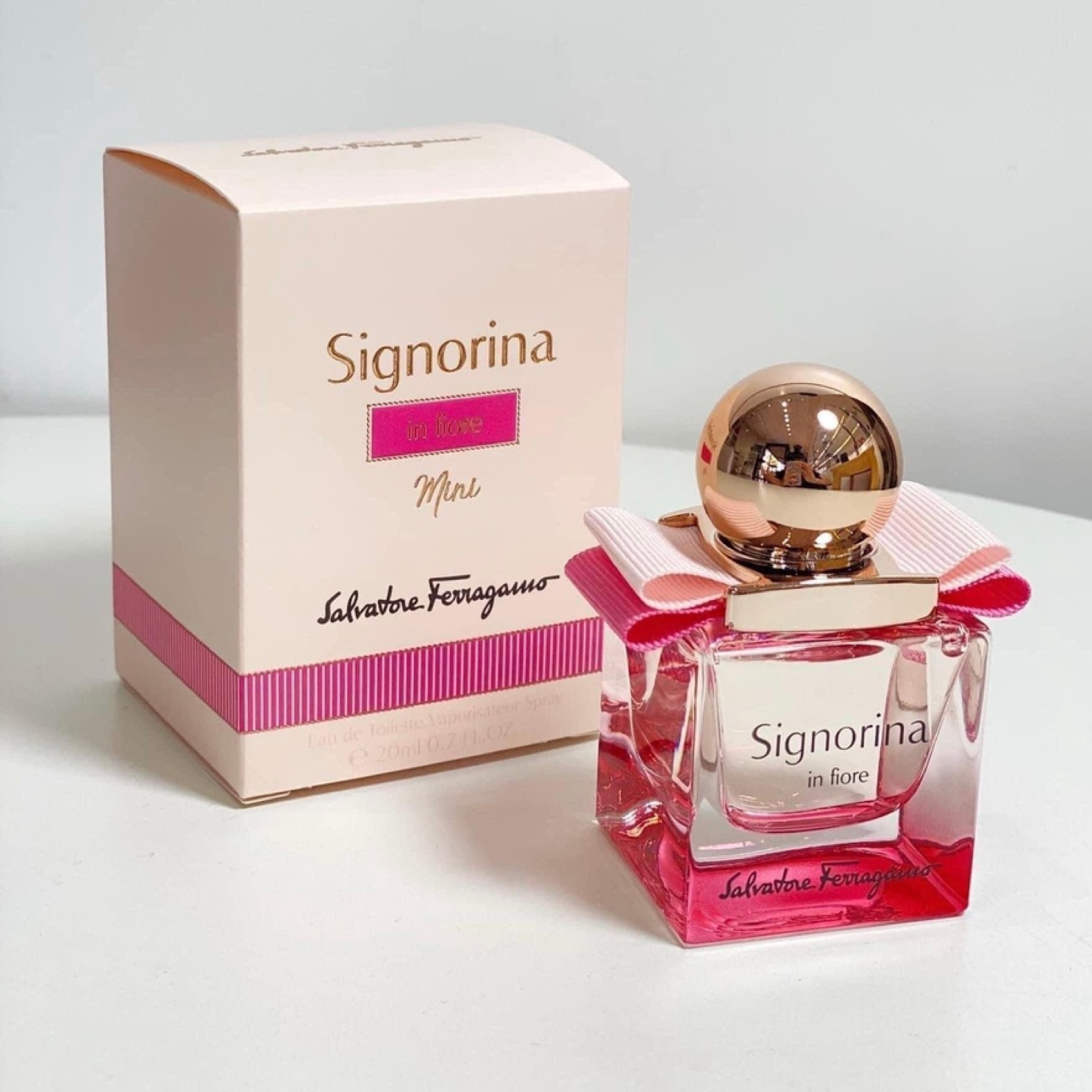 Nước Hoa Salvatore Ferragamo Signorina Mini 20mlNước Hoa Salvatore ...