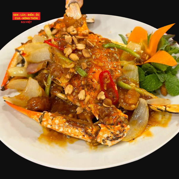 Sentinel Crab Sautéed in Tamarind Sauce at a famous vietnam restaurant ...