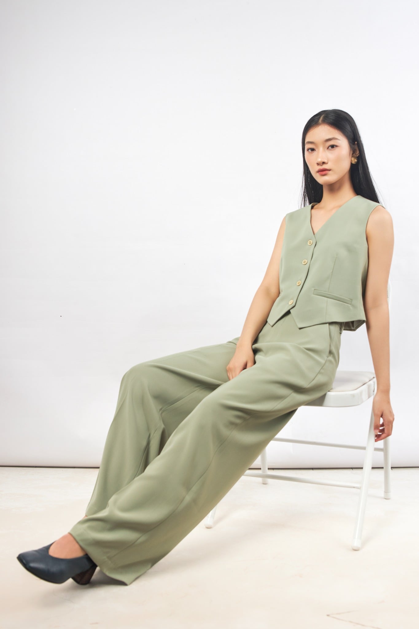 BEAU BLAZER - XANH NAVI - BLAZER CỔ SAM DÁNG NGẮN – KHÀN BLAZER