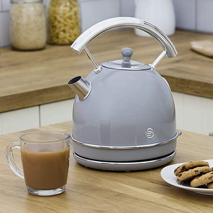 Ấm siêu tốc Swan Retro đỏ – Gia dụng xách tay Đức