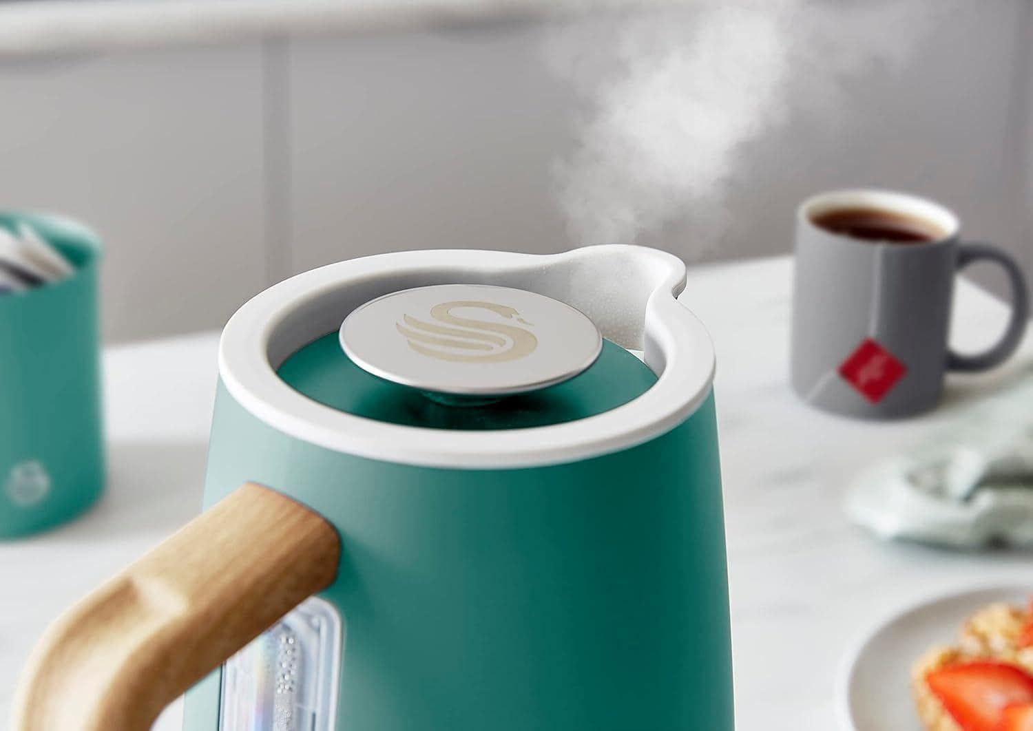 Ấm siêu tốc Swan Nordic 1,7L – Gia dụng xách tay Đức