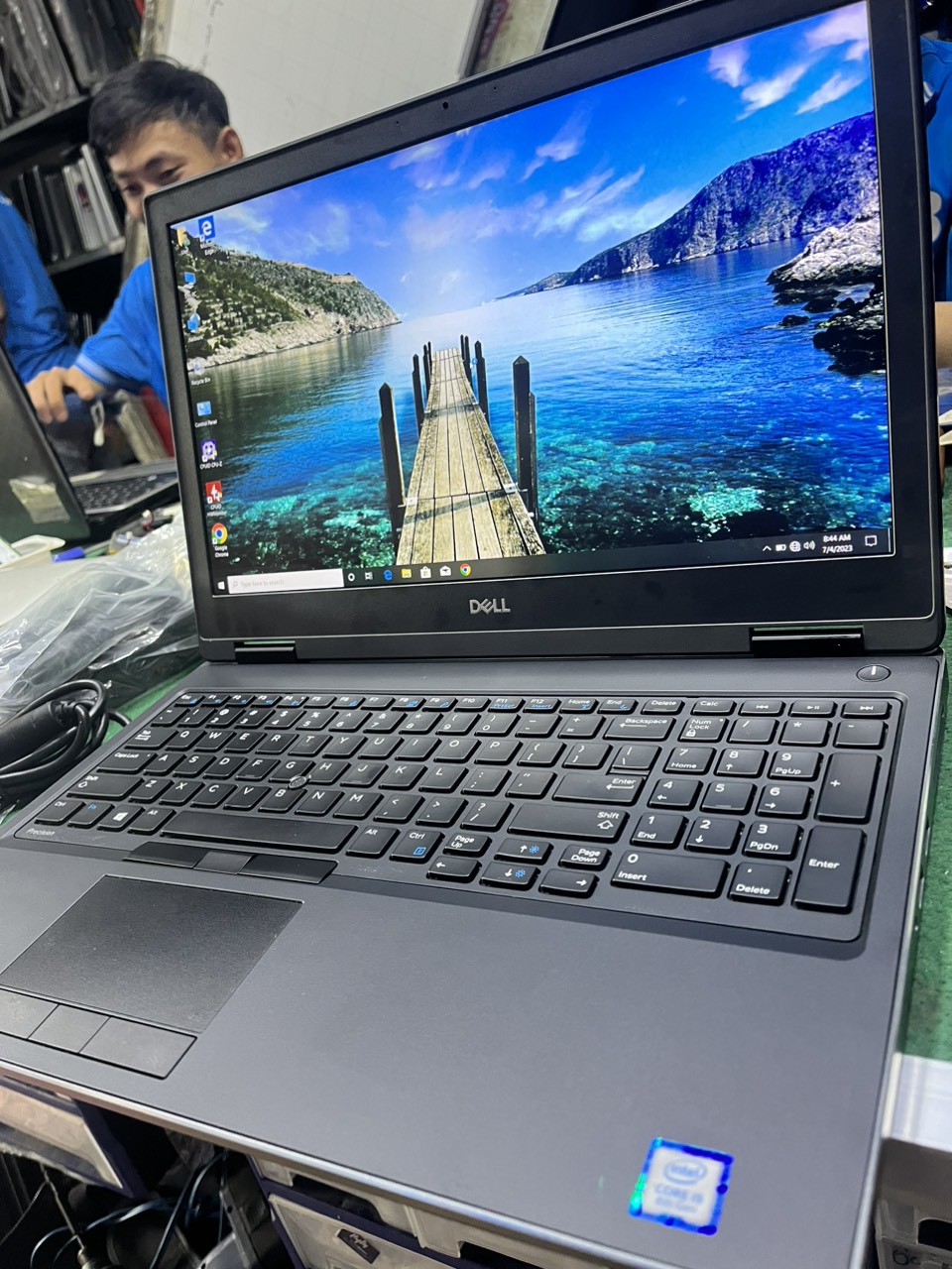 DELL PRECISION 7530