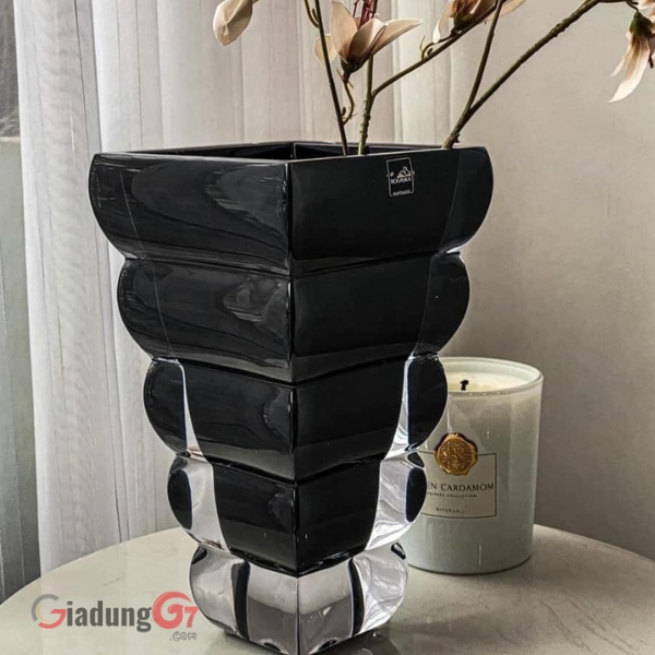 Lọ hoa pha lê Rogaska Adria 25cm màu đen