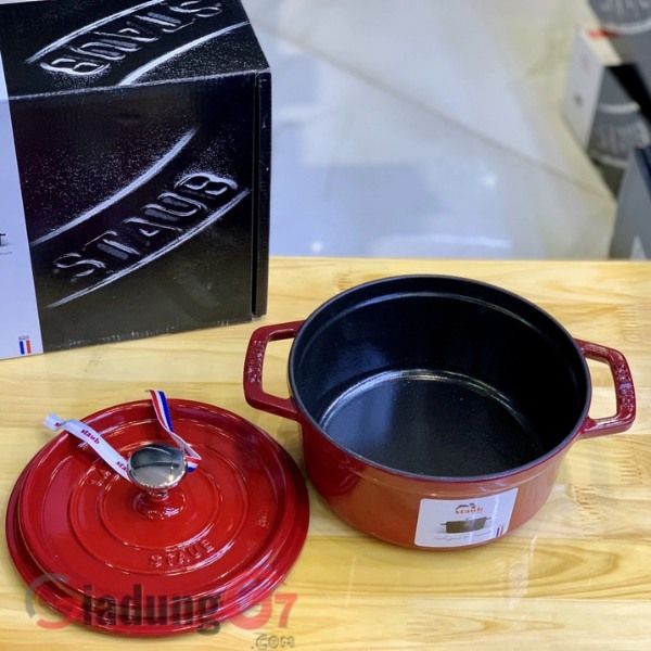 Nồi gang Staub 18cm (1.7L) màu đỏ