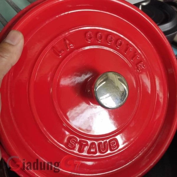 Nồi gang Staub 18cm (1.7L) màu đỏ