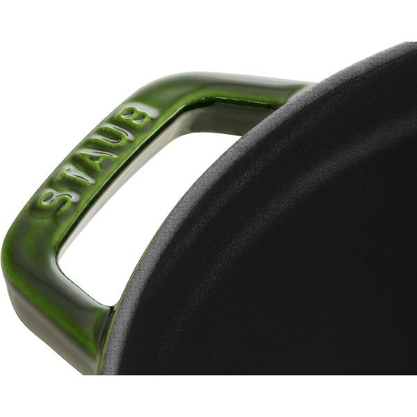 Nồi gang tròn Staub 22cm màu xanh húng quế tráng men đen mờ ở mặt tron