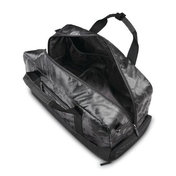 Túi du lịch Samsonite Quadrion 20' Duffel có đựng giày