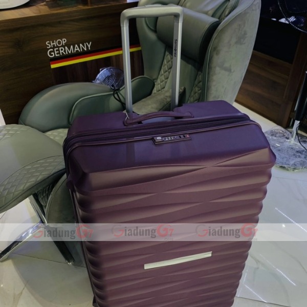 Vali Samsonite Voltage DLX Spinner thiết kế đẹp, an toàn, tiện lợi