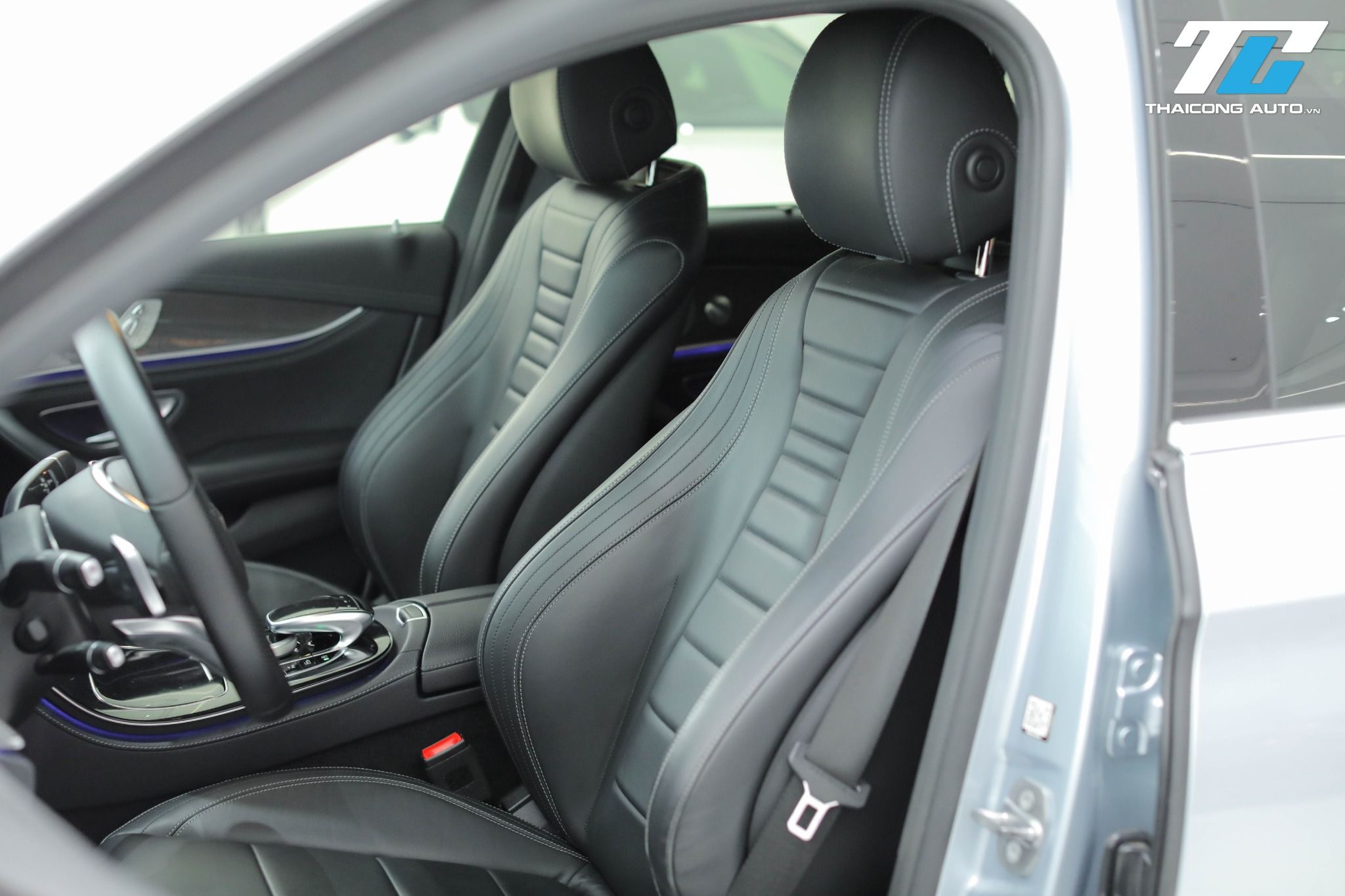 MERCEDES E300 AMG – Thái Công Auto