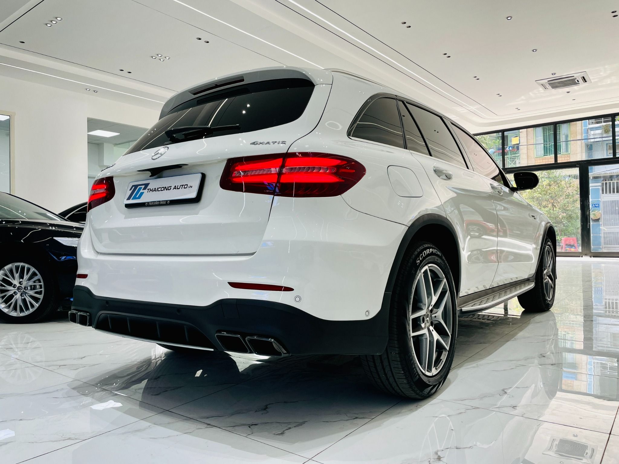 GLC300 MODEL 2019 – Thái Công Auto