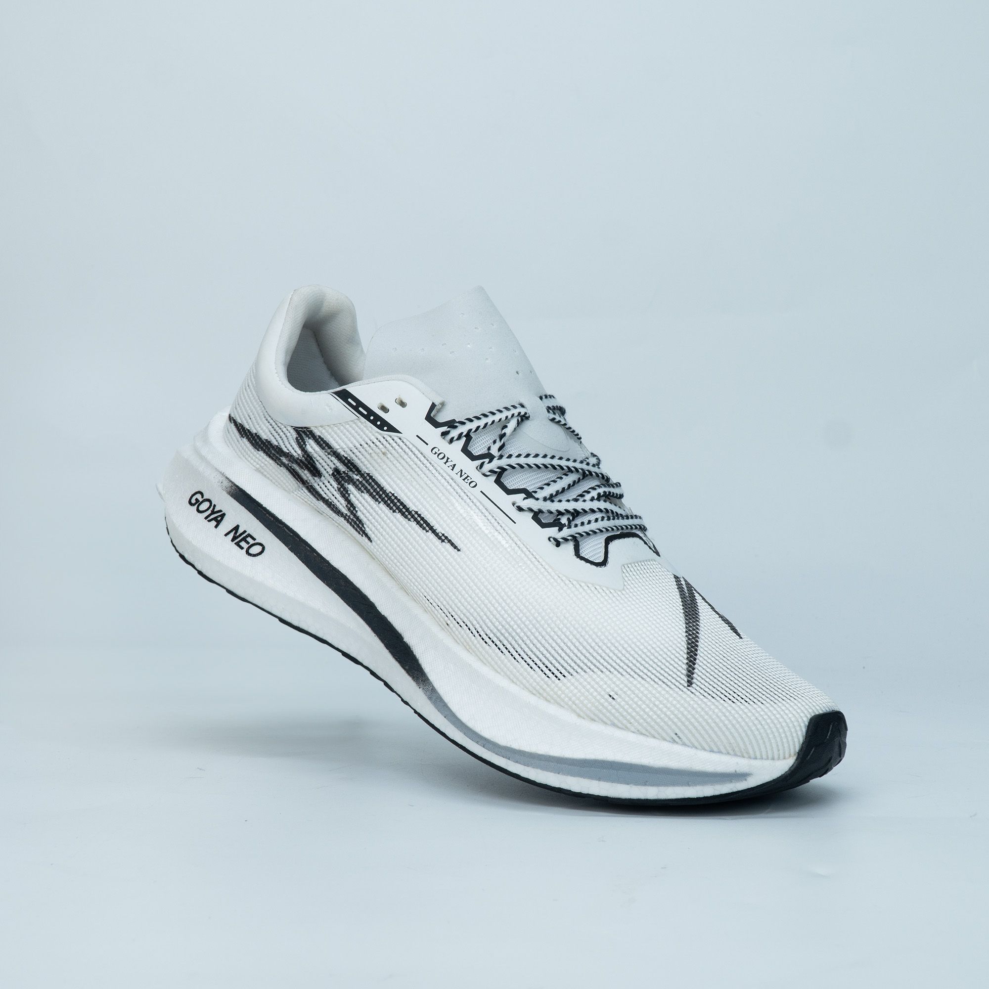 Giày Chạy Bộ GOYA NEO Kết Hợp Tấm Carbon Màu Trắng Đen