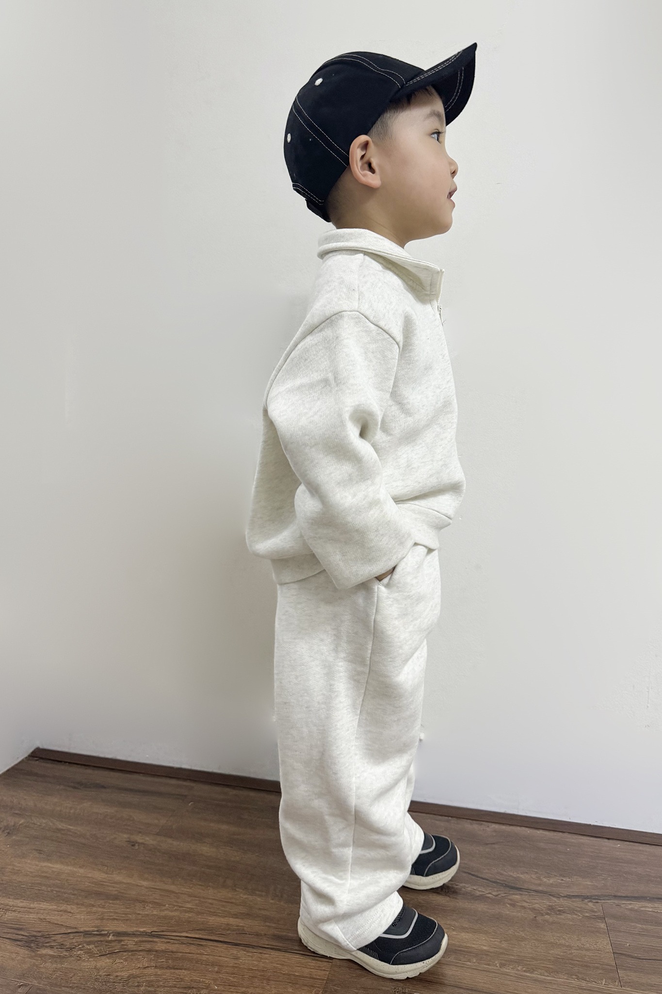 Bộ quần áo bé trai Half-zip in họa tiết AMM Club – ammofficial