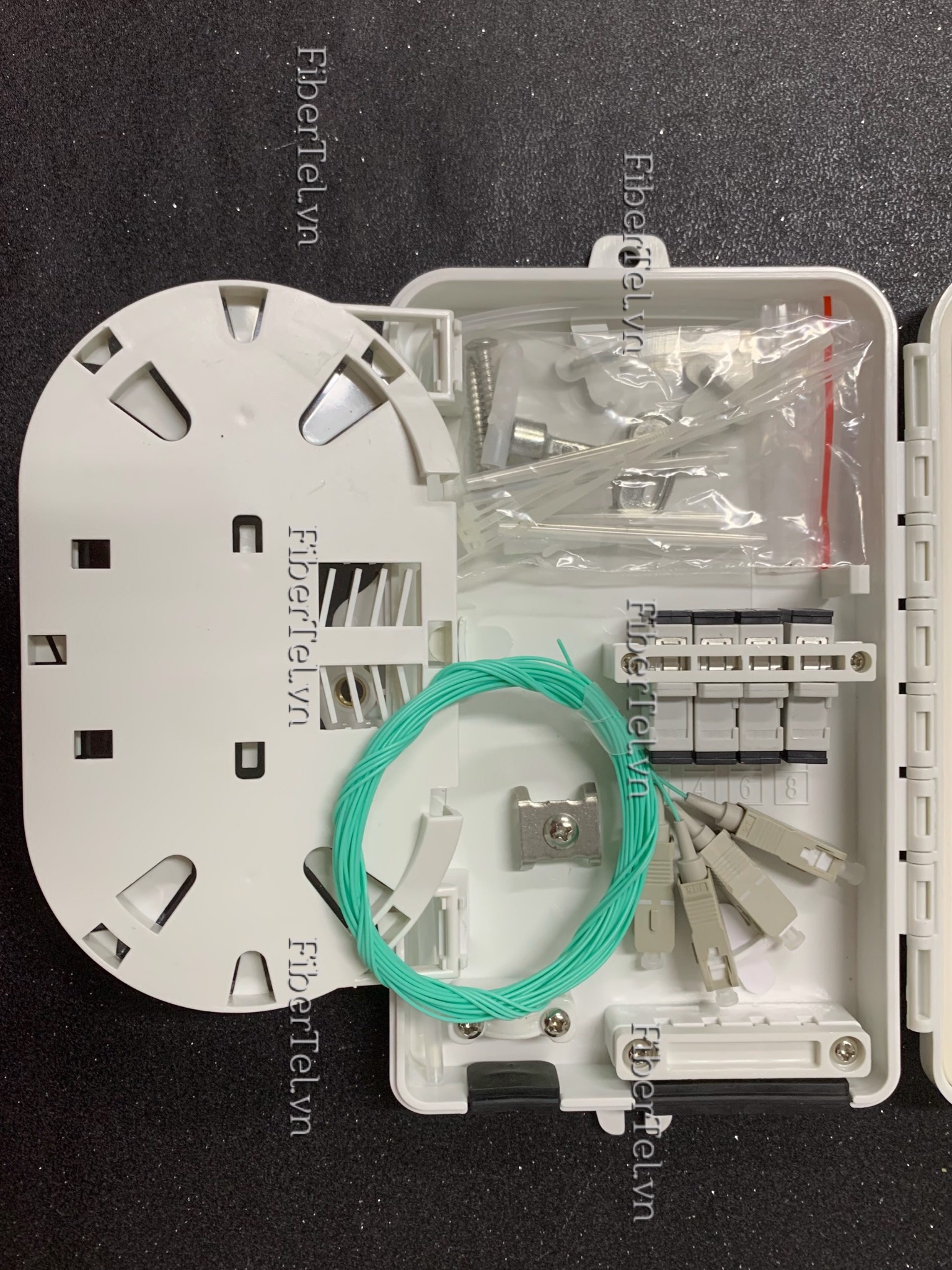 Hộp Phối Quang Nhựa ODF 4Fo SC/OM3 Outdoor – FiberTel