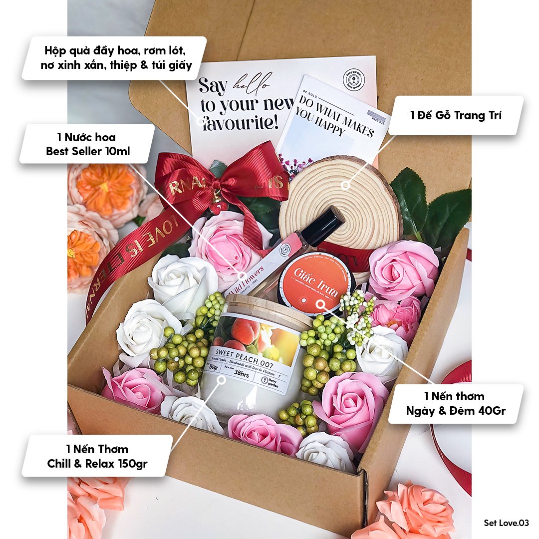 Set Quà Tặng 8/3 20/10 Nến Thơm và Hoa HENY GARDEN Giao Ngay