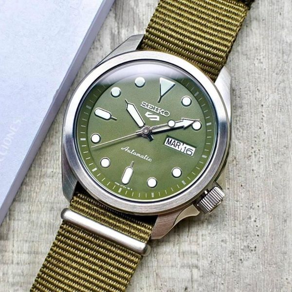 Seiko 40mm Nam SRPE65K1: Thiết kế đẹp mắt, chất lượng tuyệt vời tại