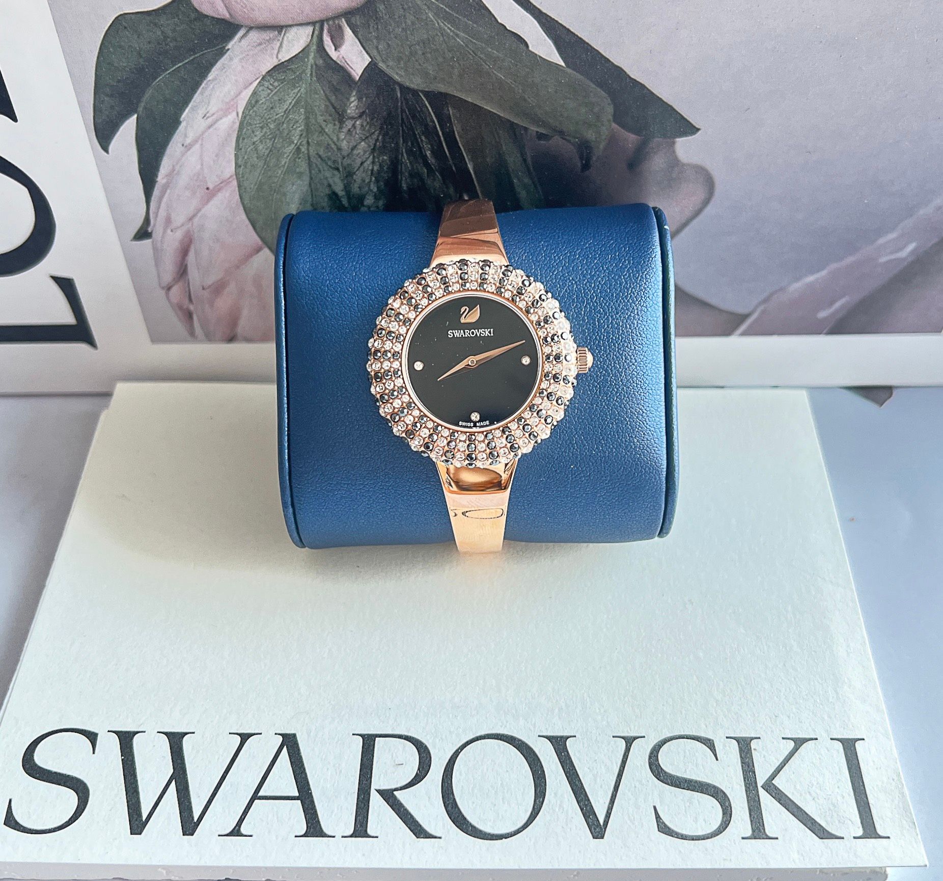 Crystal Rose watch Swiss Made, Metal bracelet, Black, Rose gold-tone f ...