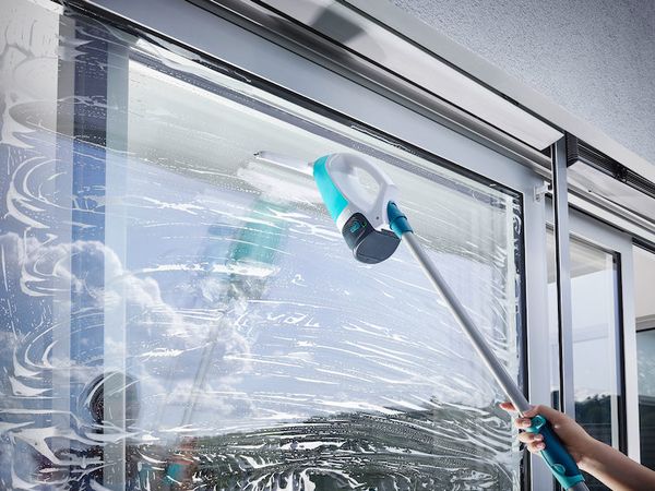 Máy Lau kính LEIFHEIT Aquanta Click - Germany S&T