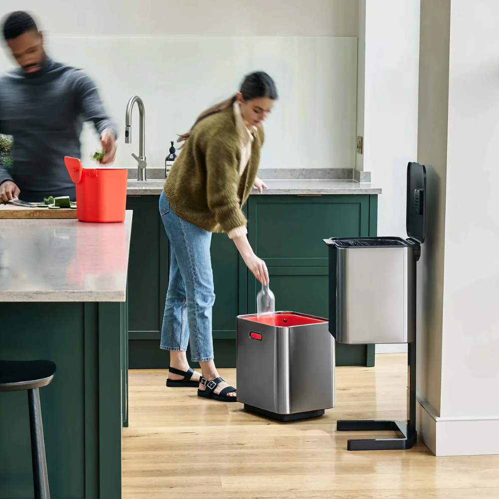 Thùng rác thông minh Joseph Joseph 30060 - dung tích 60L - Germany S&T
