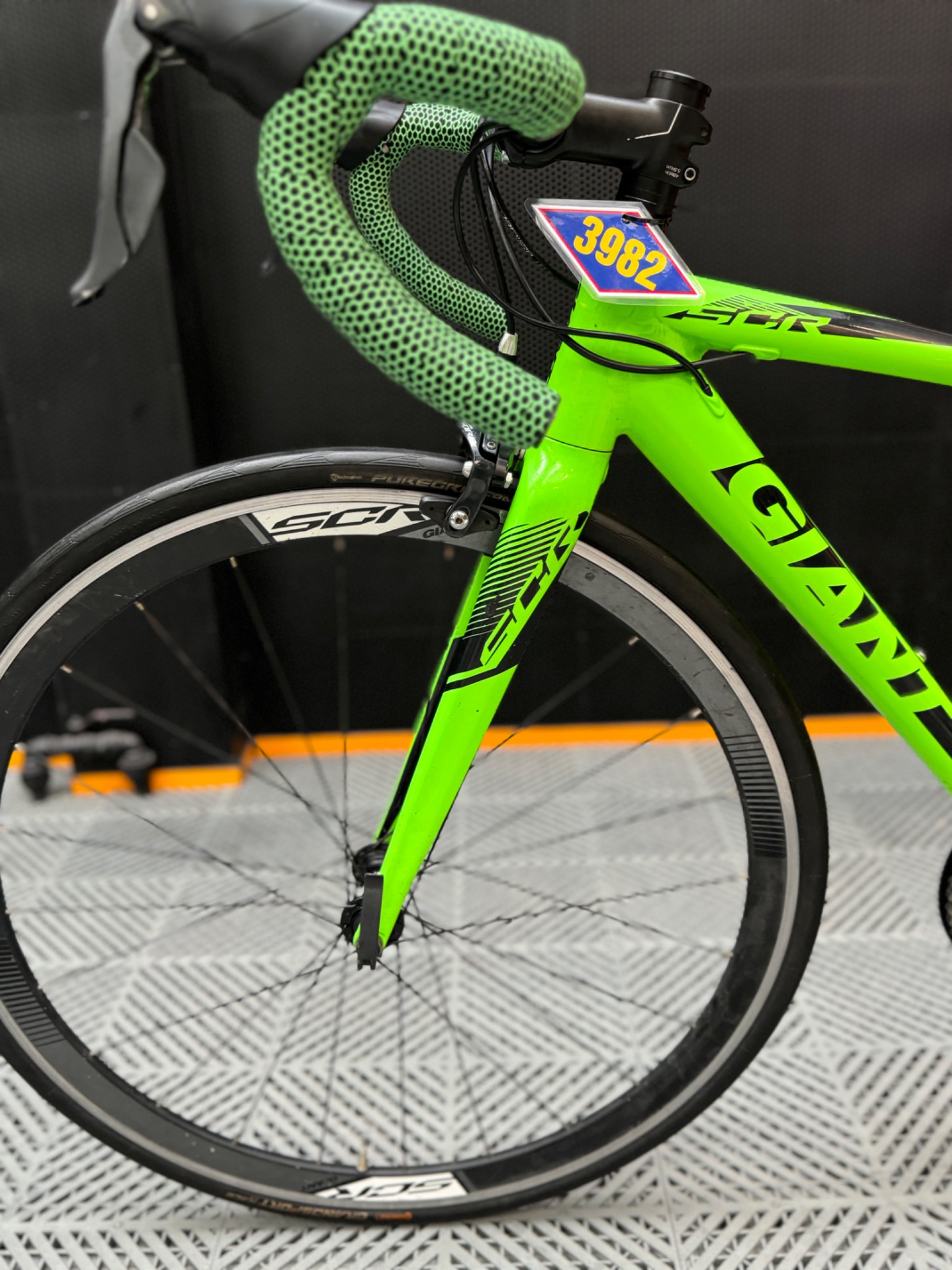 XE ĐẠP ROAD GIANT SCR 1 2019 Sz XS