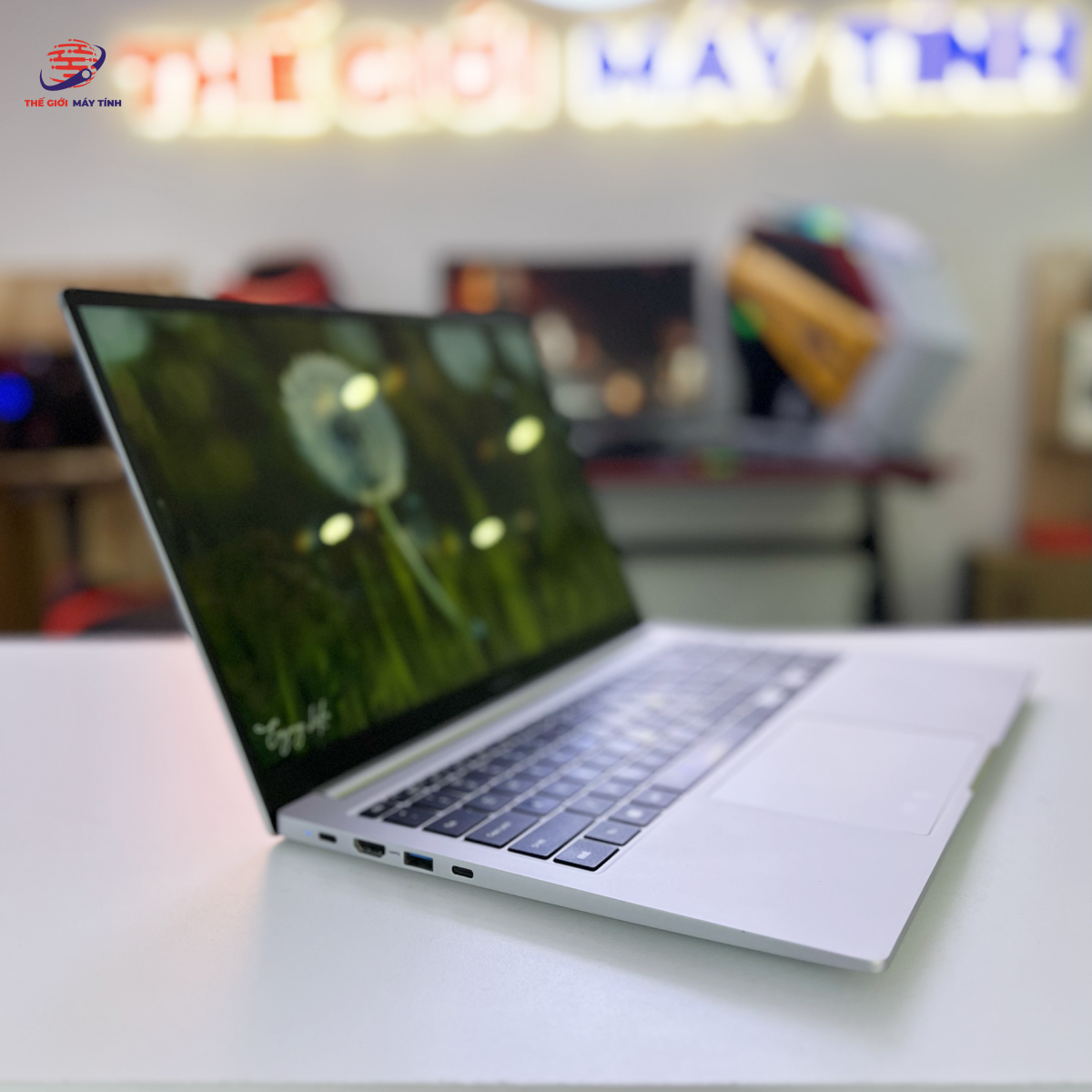 Laptop Samsung Galaxy Book NP750TDA / i5 1135G7 / 8GB / SSD 256GB / 15