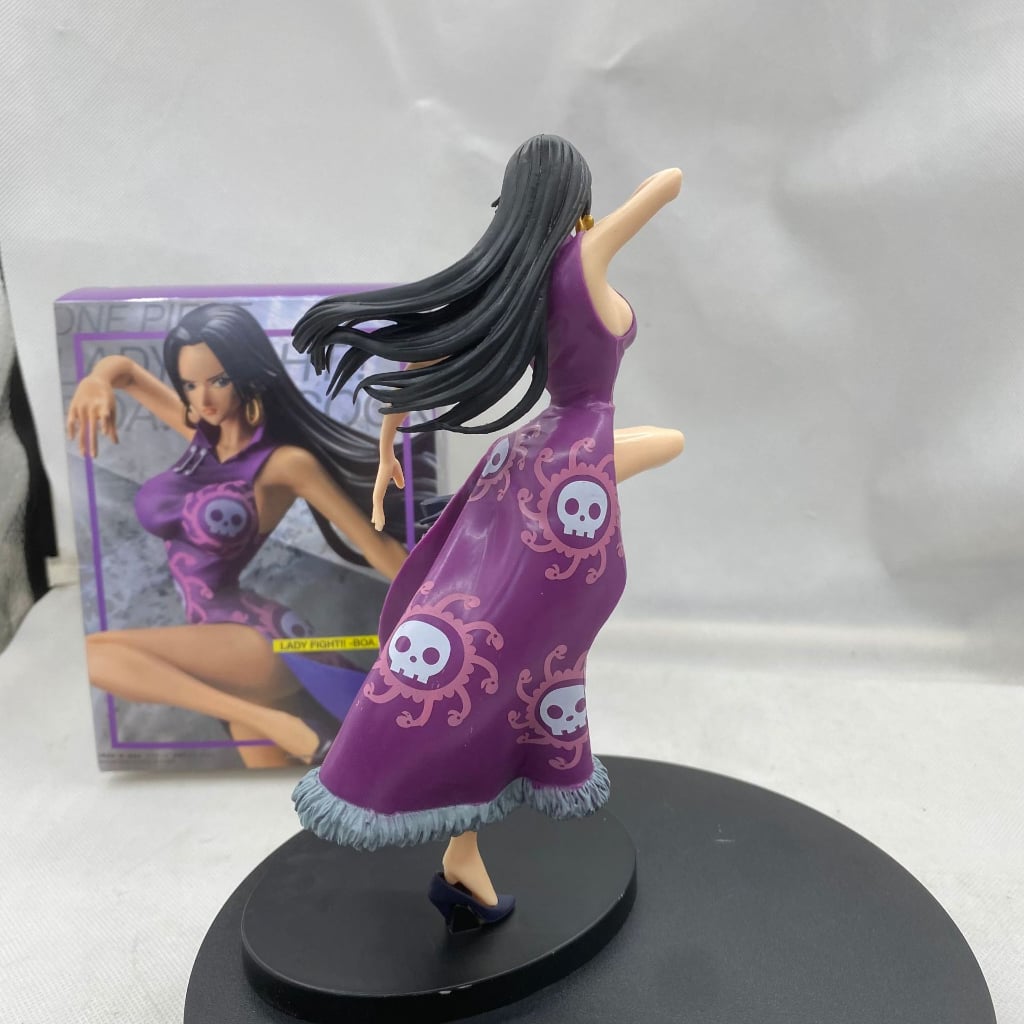 Mô Hình Figure Boa Hancock Nữ Hoàng Hải Tặc 21CM