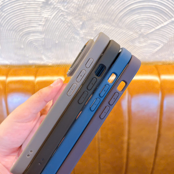 Ốp IP 16 Plus Likgus trong viền màu camera trơn