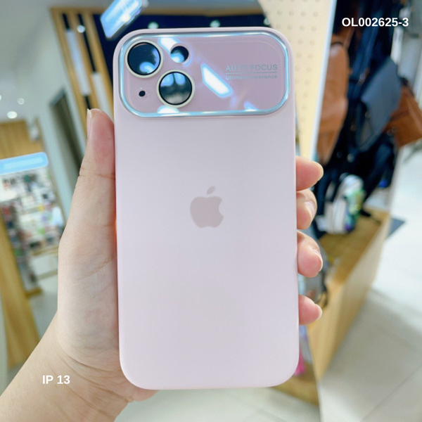 **Ốp IP 13 6.1 Silicon bảo vệ camera