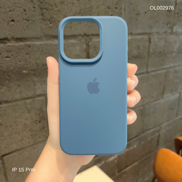 **Ốp IP 15 Pro Max Silicon full loa fake