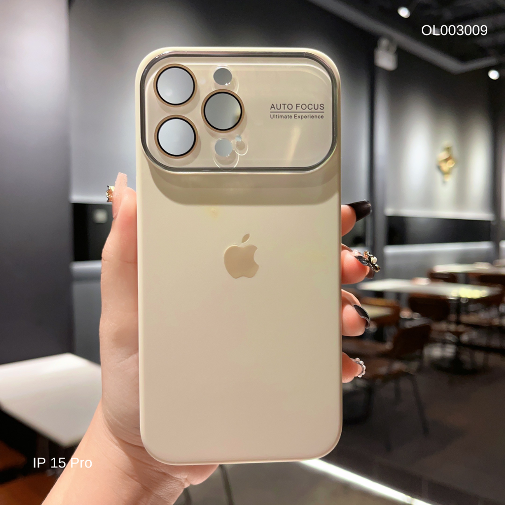 **Ốp IP 15 Pro Silicon bảo vệ camera