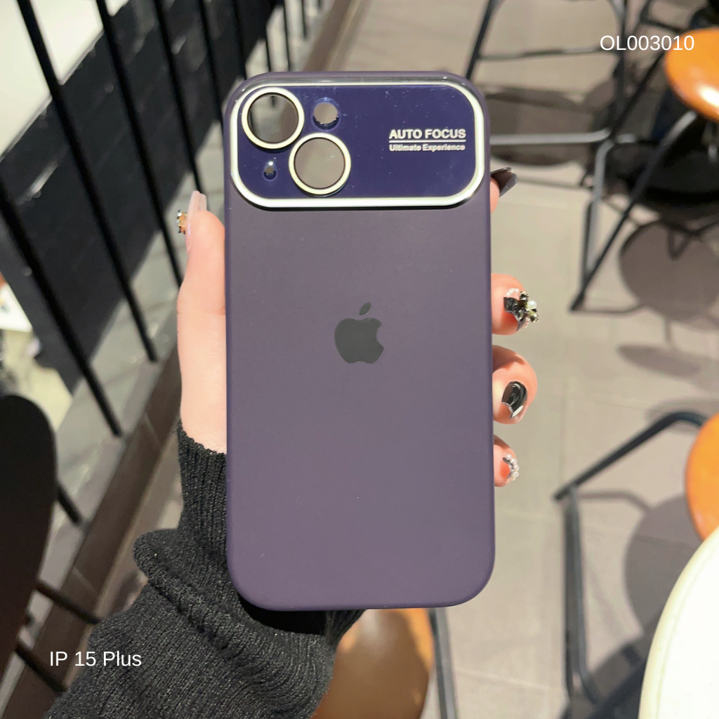**Ốp IP 15 Plus Silicon bảo vệ camera