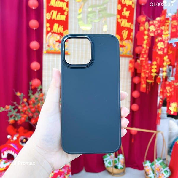 **Ốp IP 13 Pro Max Lưng Silicon cứng nút kim loại