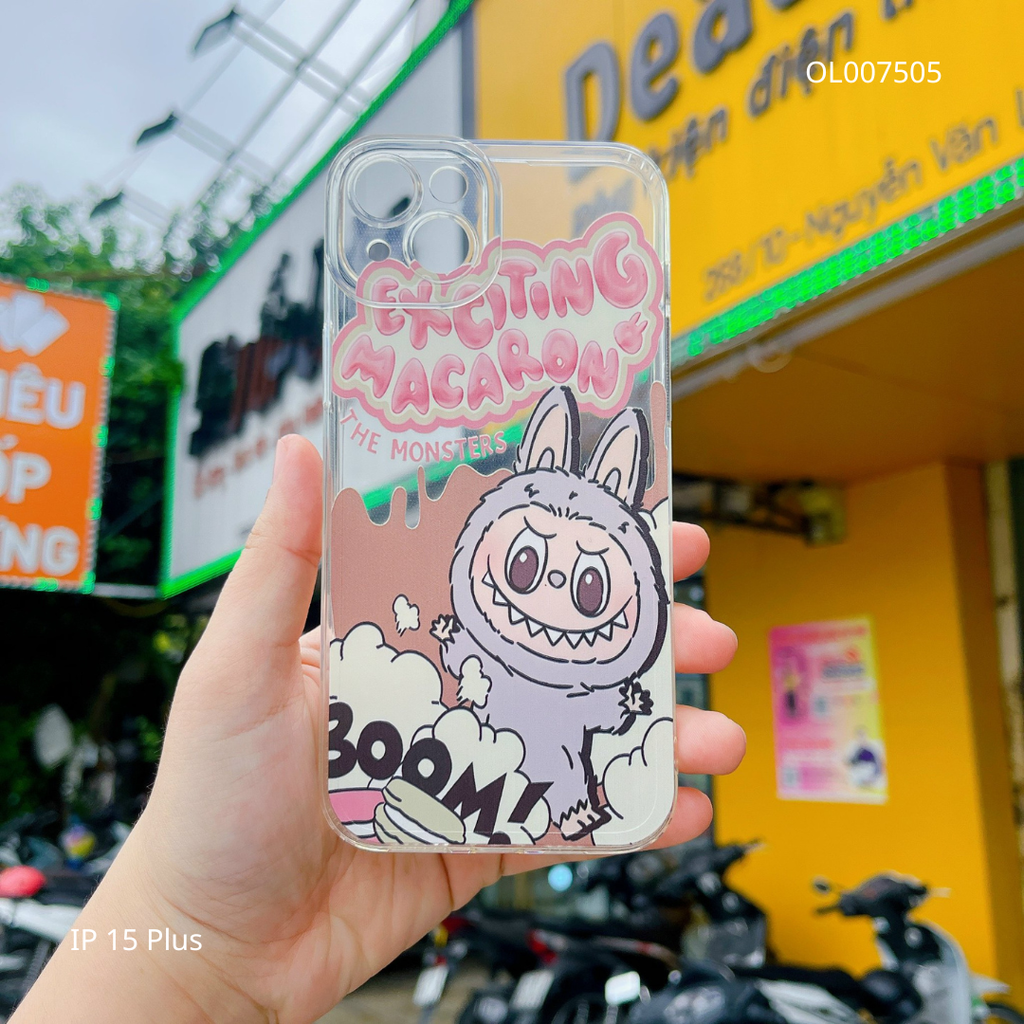 ** Ốp IP 15 Plus trong in hình labubu BOOM