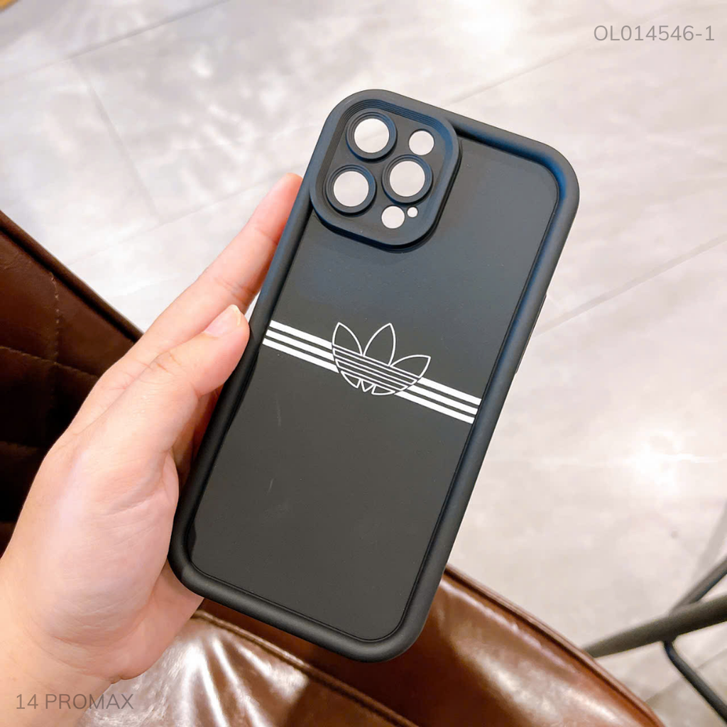 Ốp IP 14 Pro Max dẻo đen Logo Adidas sọc ngang