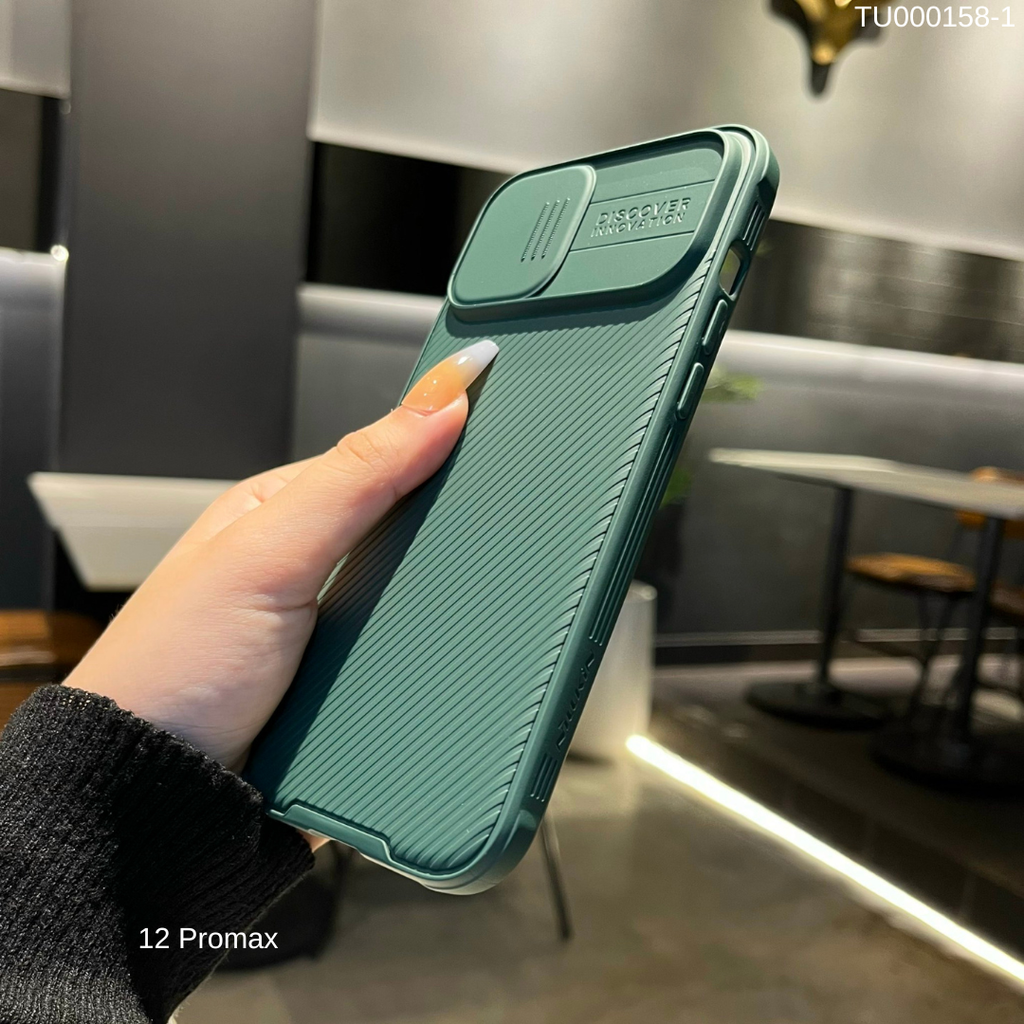 **Ốp IP 12 Pro Max 6.7 CamShield Pro Nillkin trượt camera