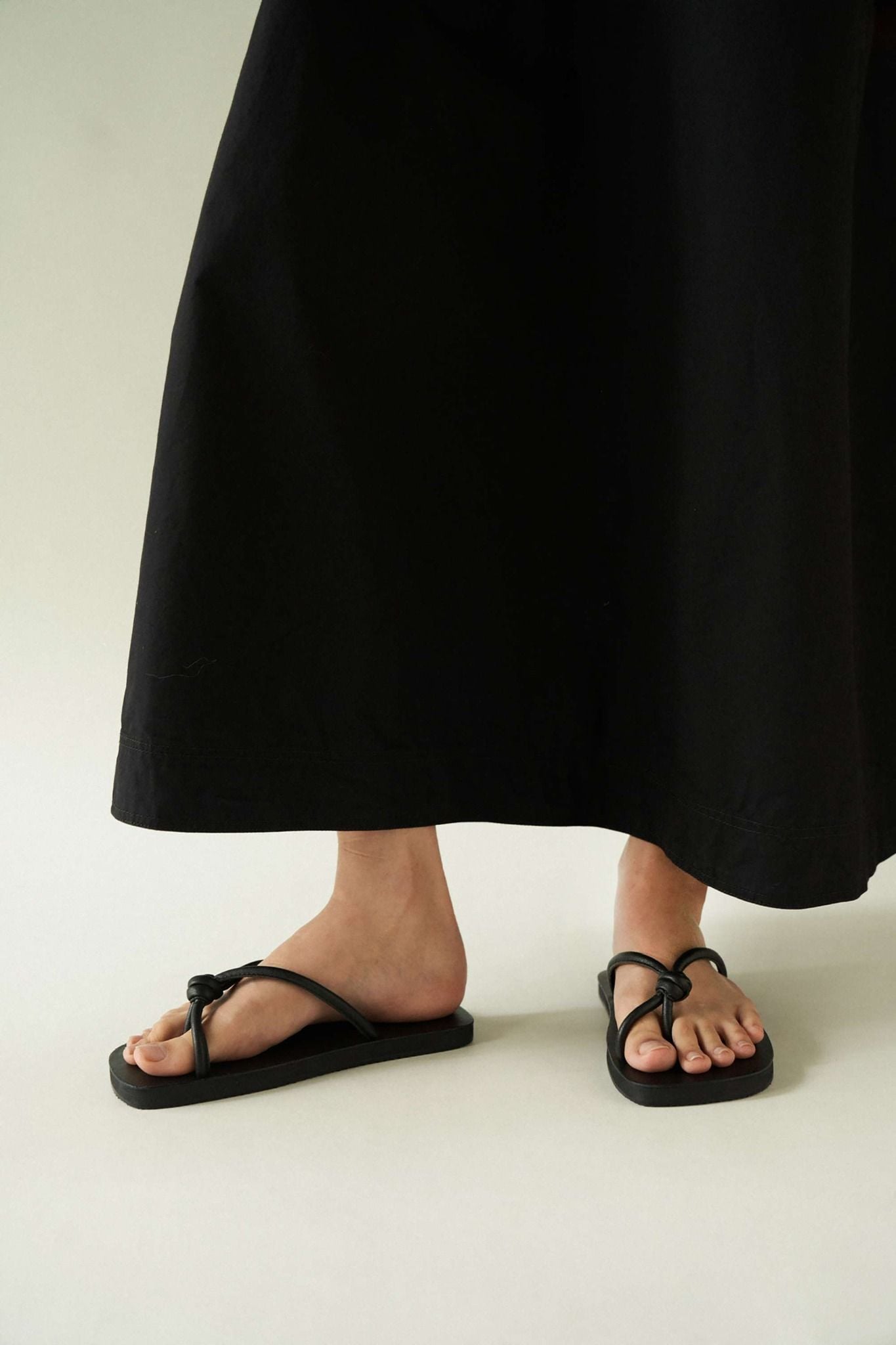 NÚT SANDALS – waa. studios