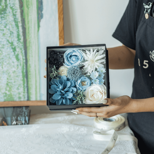 FLORA BOX - NAVY WHITE – 85Art