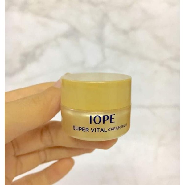 Kem Dưỡng Sáng Da IOPE Super Vital Cream Rich 7ml – KIM MAMA