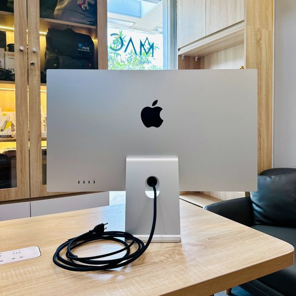 Apple Studio Display (Standard glass) Tilt - Adjustable Stand - 99% ...