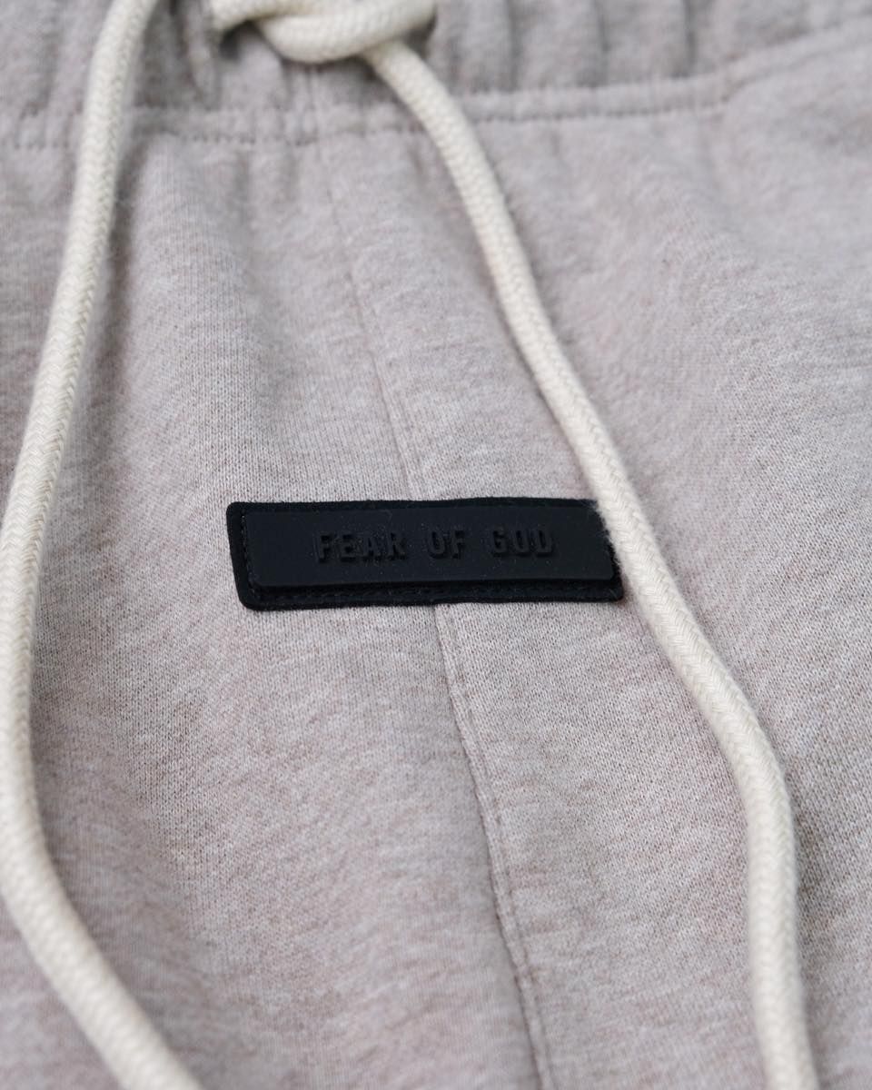 Quần Shorts Fear Of God Essentials Core Heather SS24 Hàng Chính Hãng ...