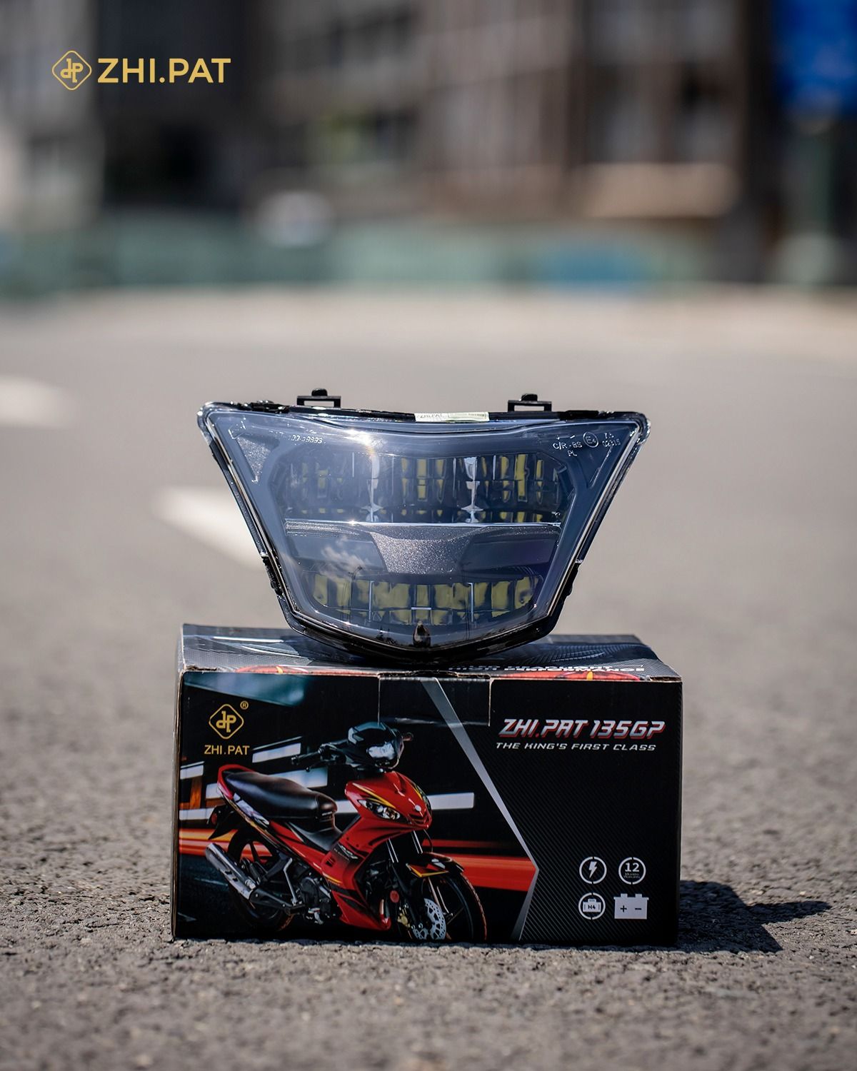 Đèn Led 2 Tầng ZhiPat Exciter 135 - Silverlight